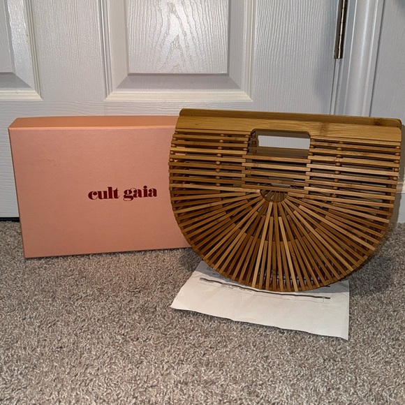 cult gaia | Bags | Authentic Cult Gaia Gaias Ark Purse In Color Natural ...